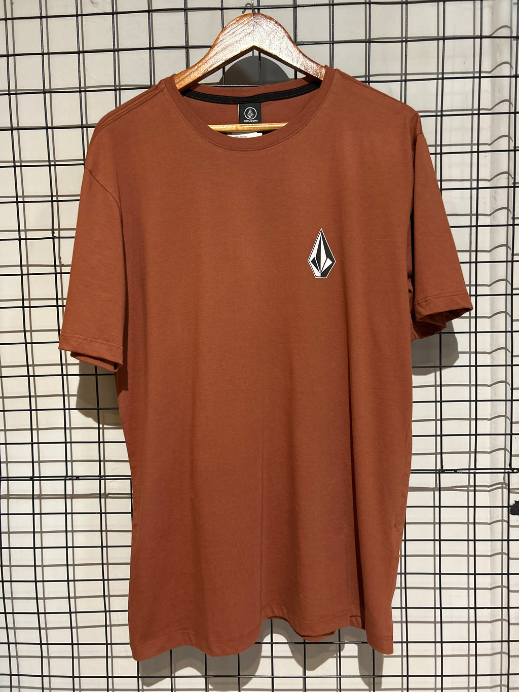 Camiseta Volcom Iconic Vermelho – KamoaSurfShop